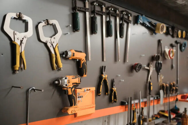 Top 10 Must-Have Power Tools for Every Workshop - GaragesAndWorkshops